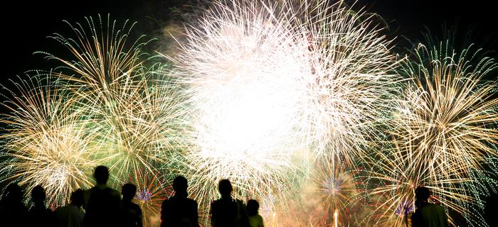 Sylwestrowe atrakcje w Warszawie: Iluminacje i koncerty na Stadionie ...